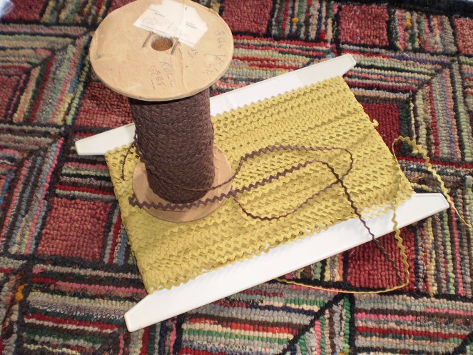 Waved Braid or The Amazing Things You Can Do With Rick Rack – Izannah ...